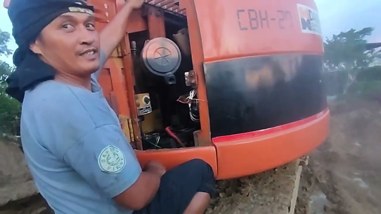 Cat 314 boom up, bucket out ,stick out problem solve