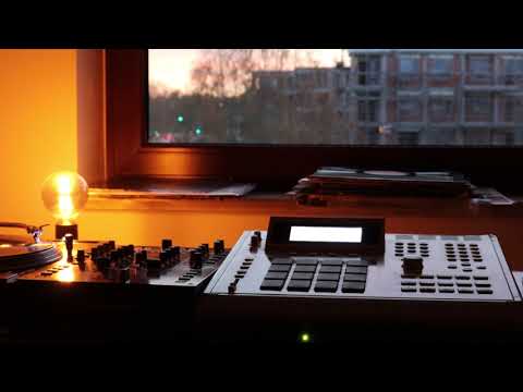 Akai MPC 3000 - Piano Sampled Beat | #mpc3000 #beatmaking |