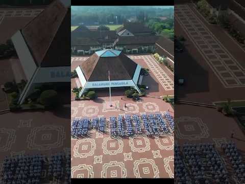 SMA Taruna Nusantara (TN).