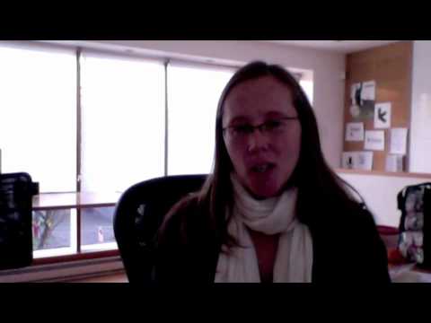 Writing Catchy Titles: 1 Minute Marketing with Monique @BoxcarMarketing