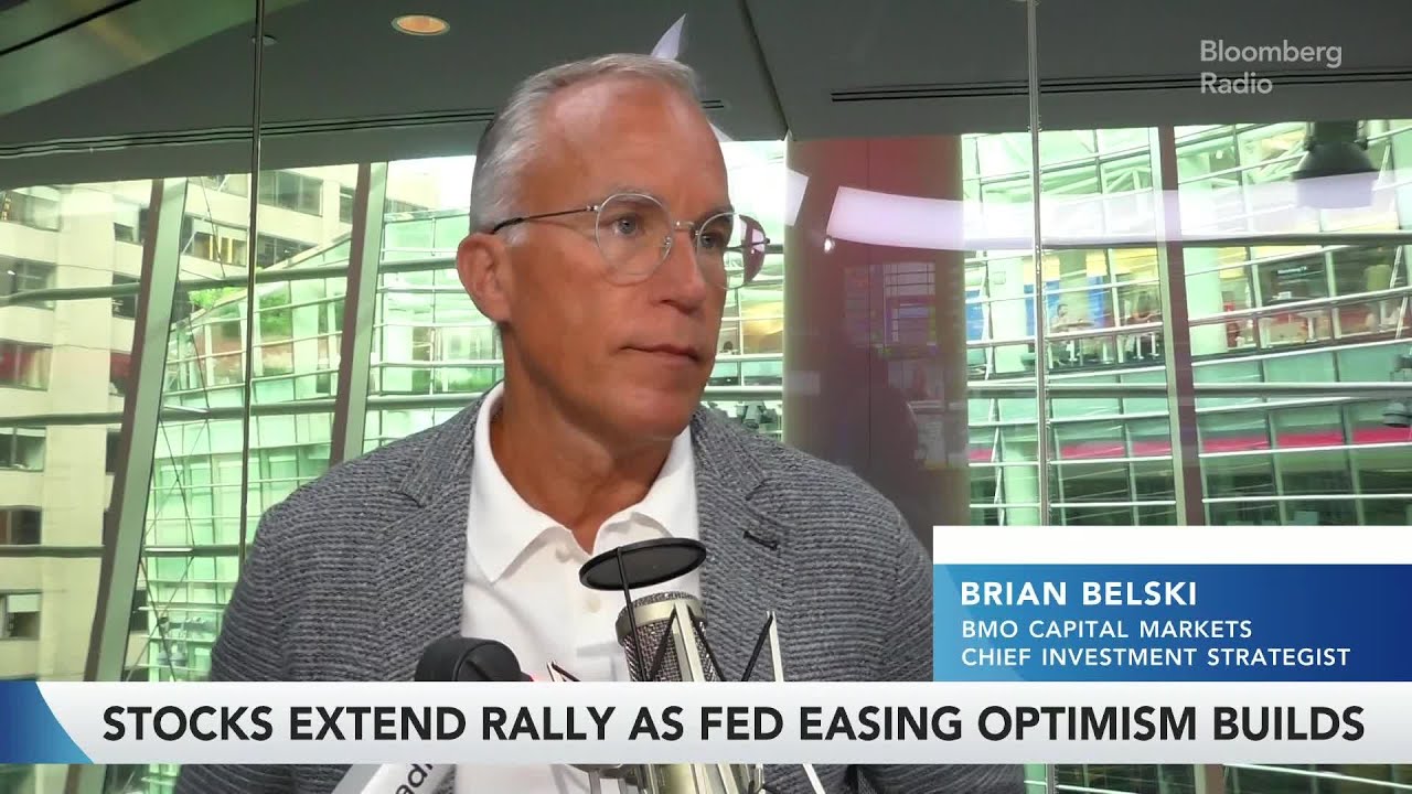 Stock Rally Builds, US Yields Fall on Fed Wagers