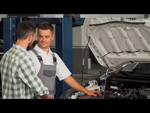 How to Start a Career in the Car Mechanic Industry