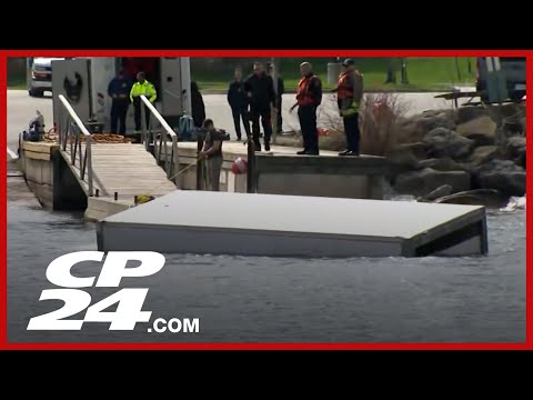 Police investigating how cargo truck became submerged in Lake Ontaario
