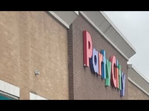 Party City Store Closing Tour