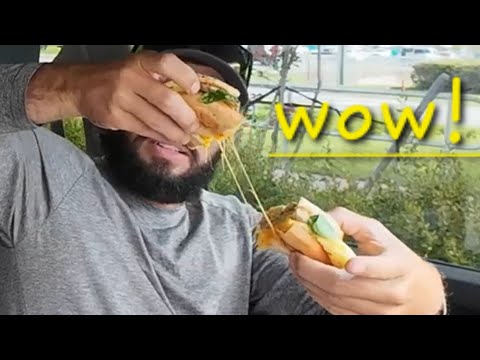 Is Wawa's Breakfast Worth It? Turkey Club Croissant & Sausage Omelet Bagel Reviewed! 🤯