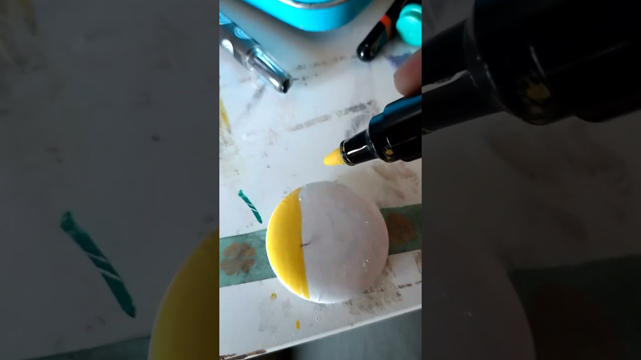 Making a nonbinary pin #lgbtq #therian #pin #nonbinary #craft #art #pride