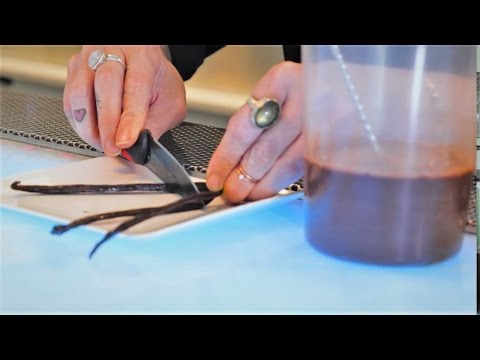 How to: Homemade Creme de Cacao | TEALEAVES #FBintheKnow