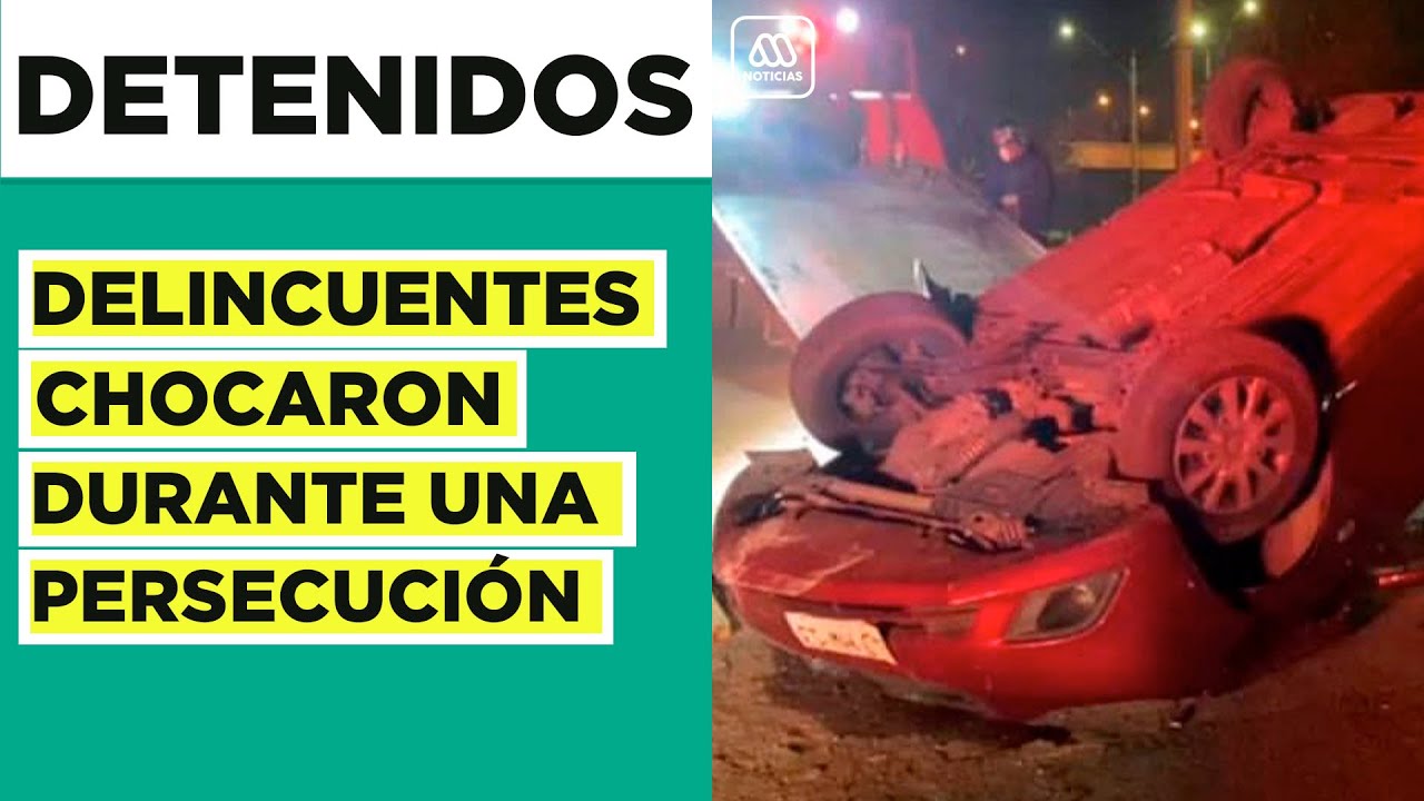 Violento choque: Delincuentes impactaron contra un poste y volcaron mientras huían de carabineros