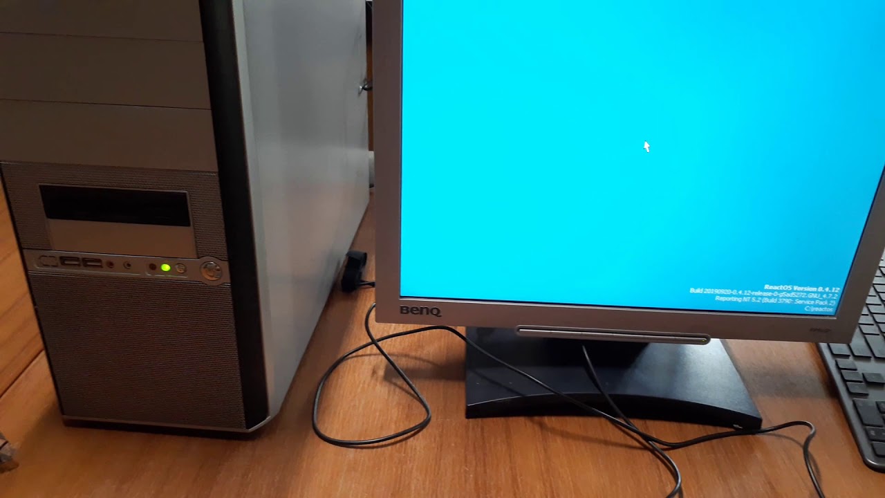 ReactOS -  First install -  But Hangs while booting