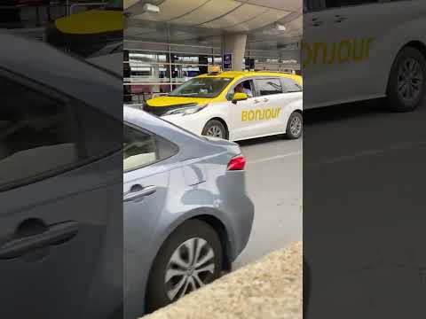 take a look at the taxi area at Montreal-Trudeau Airport! #airport #montreal