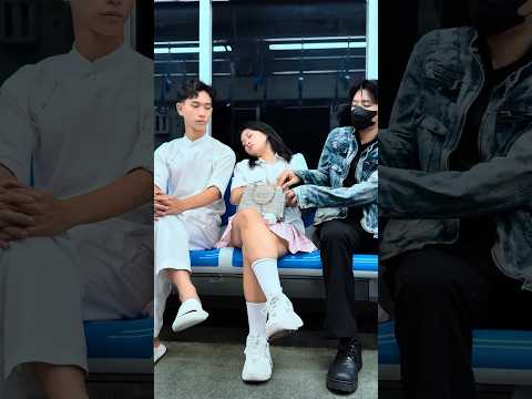 Suffer to keep her safe [SUNNY TV] #sunnytv #kindness #drama #goodman #respect #hero #Pickpocket