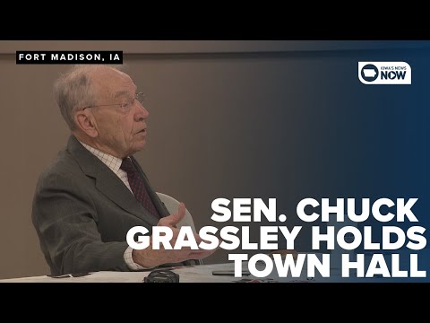 Sen. Chuck Grassley holds town hall meeting in southeast Iowa