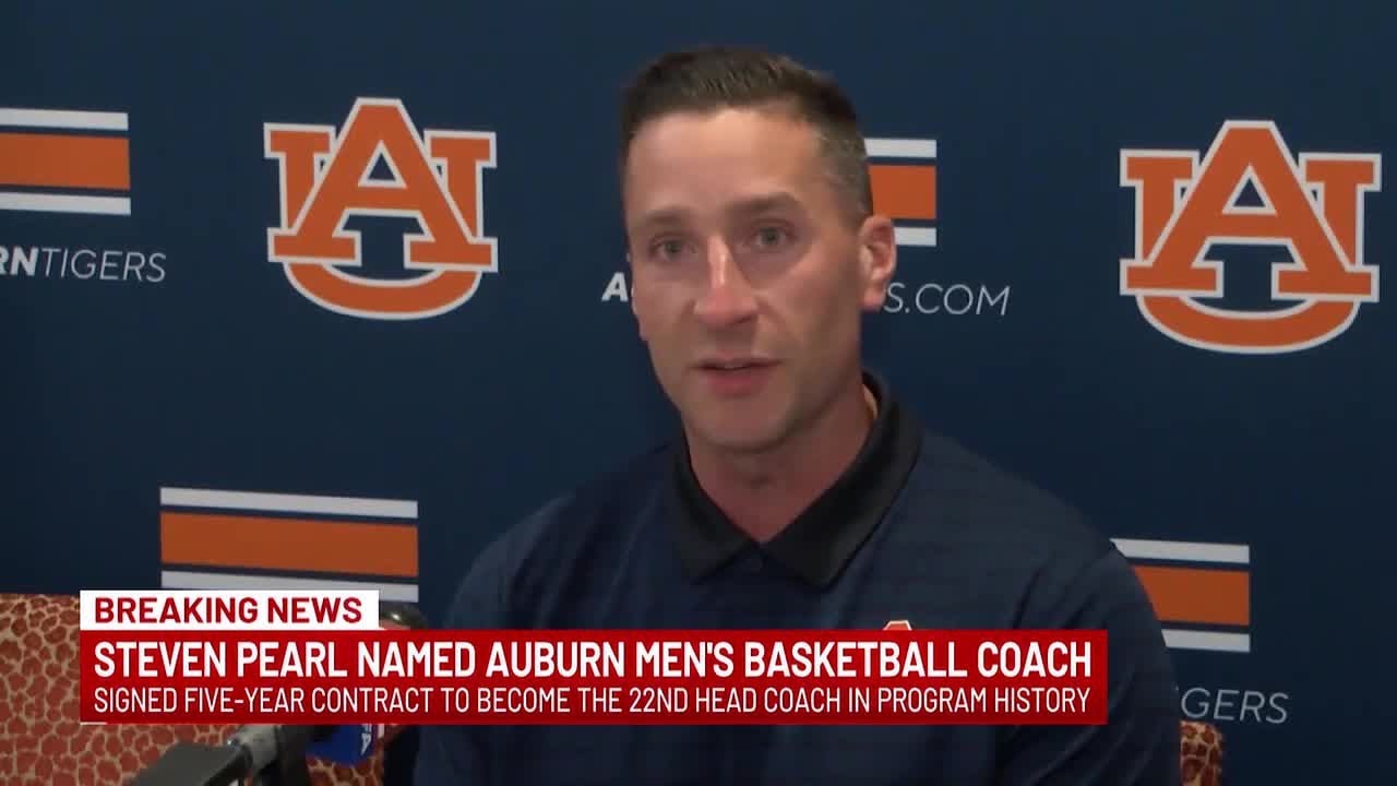 Bruce Pearl steps down, Steven Pearl steps up