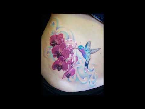 Tons of Stunning Hummingbird Tattoo and Designs