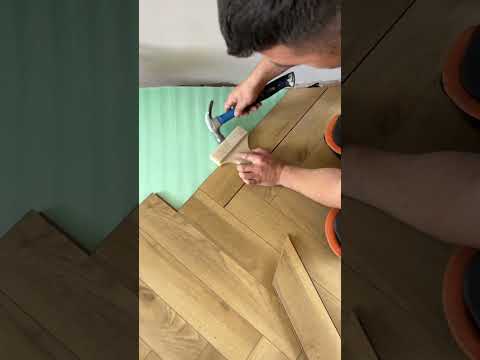 Warren Oak 12mm Herringbone Laminate Flooring #livingroom