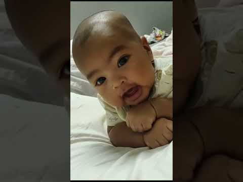 baby bounding