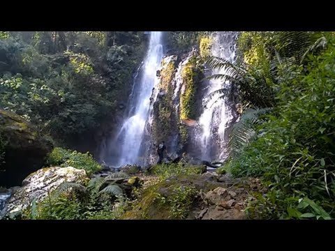 Relaxation with soothing sounds of waterfall and calming music – PoenTang