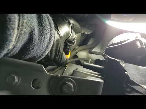 Hyundai Blowing Out Headlight Bulbs All the Time Why? still investigating