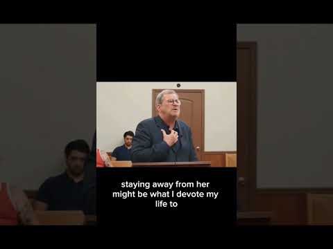 Judge HELPS YOUNG Lady π₯Ίπ