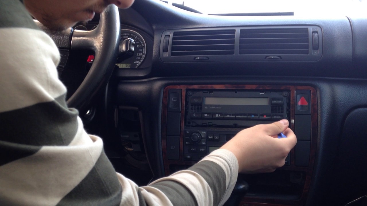 Passat B5.5 3BG Climatronic and Button Cap Replacement