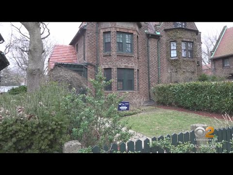 Spider-Man fans send letters to Queens home