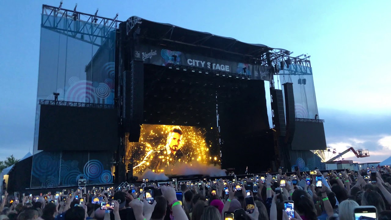 Backstreet Boys - Intro + Everyone @ RBC Ottawa Bluesfest 2019