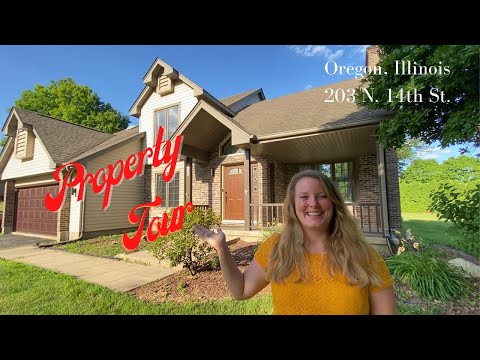 Oregon, IL I Home for Sale I 3 Bed I 2.5 Bath I 203 N. 14th Street