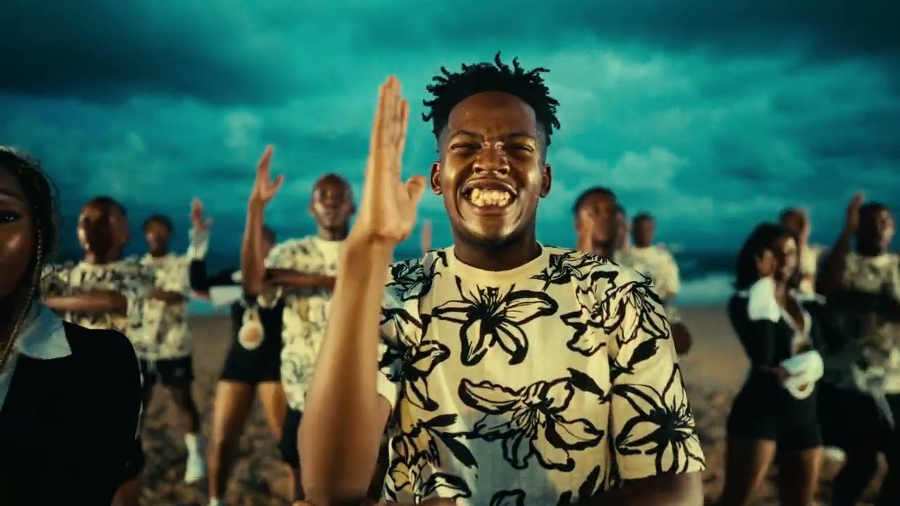 Lyrics & Translations of Awungazi by Dj Tira & Pcee & Campmasters ...