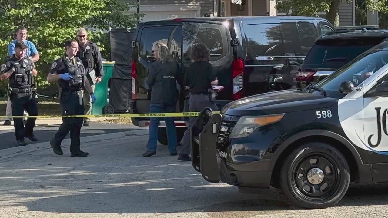 Joliet murder-suicide: Man and woman found dead in apparent domestic dispute