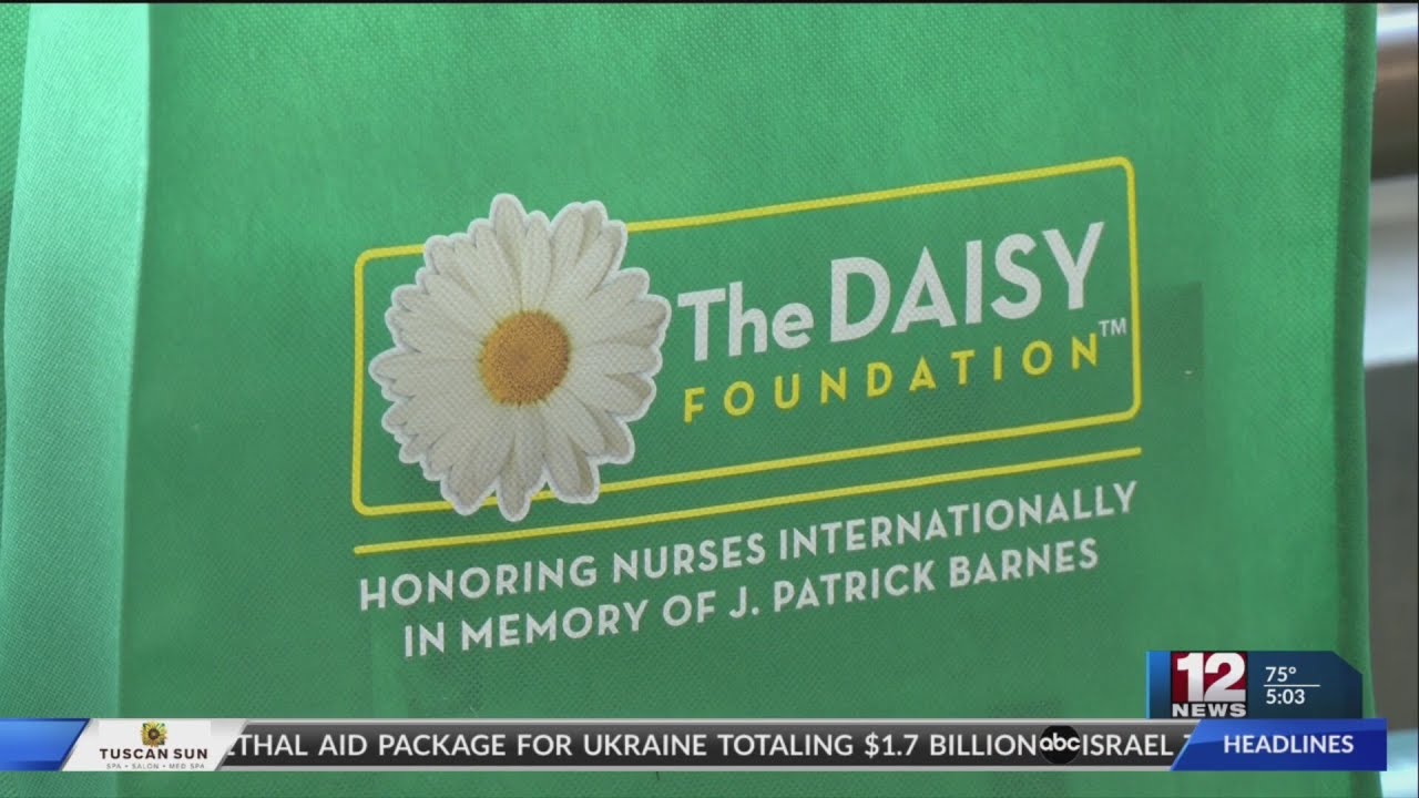 Clarksburg VA nurse given Daisy Award