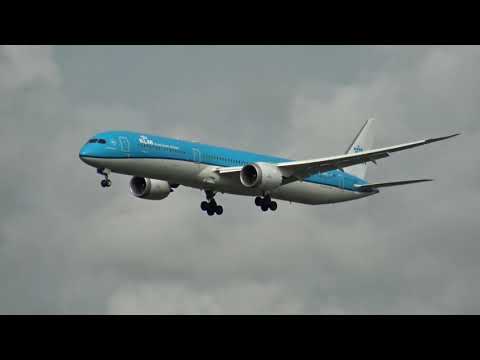 Klm Boeing 787-10 Dreamliner PH-BKC Landing Amsterdam Schiphol 18R