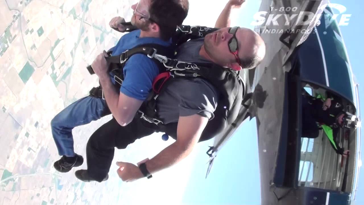 Jeffrey D.Fisher's Tandem skydive!