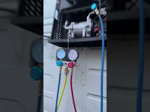#volvo #vnl #APU #electric #maintenance #Free #Unit #Runs #TruckBatteries