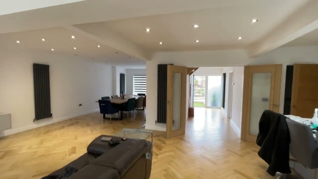 We manufacture and install great Integrated Blinds