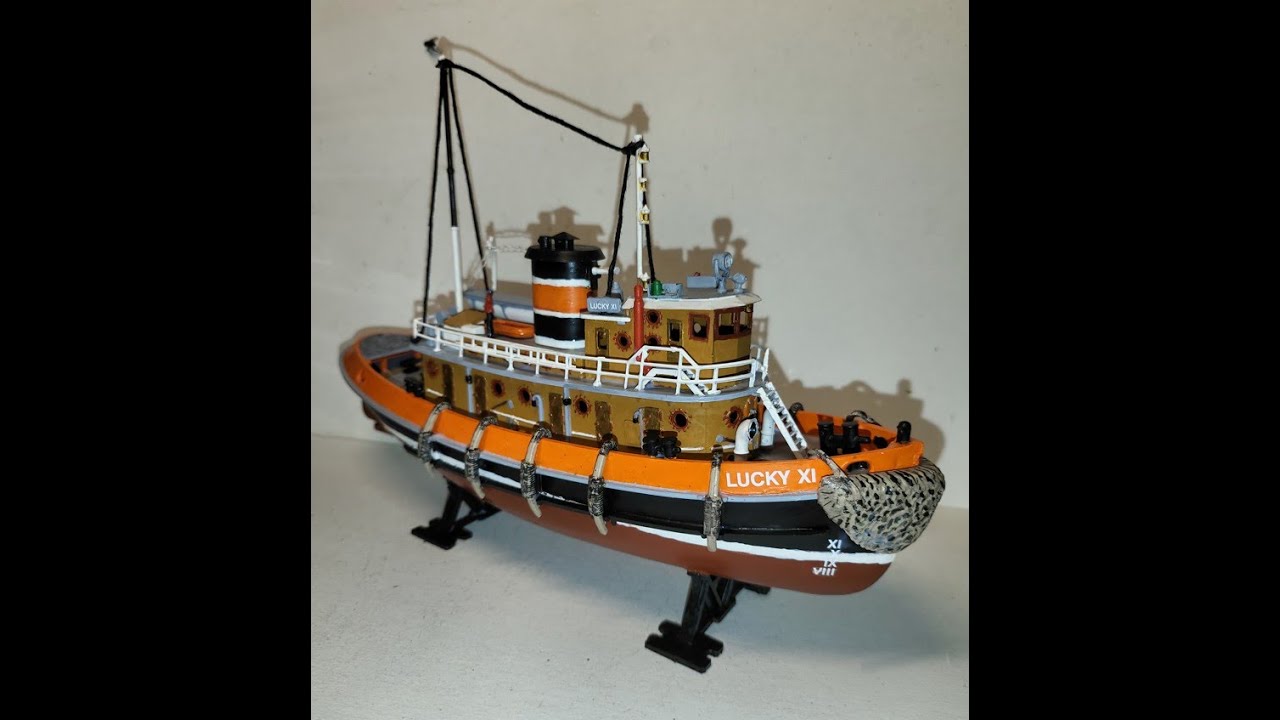 Revell 05207. 1:108. Harbour Tug Boat. Plastic Model Kit. 2023.