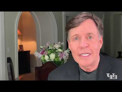 Bob Costas Introduces UB's Data Analytics and Sports Law Micro-credential