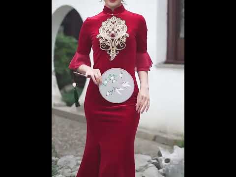 Traditional Chinese Dress Flare Sleeve Cheongsam