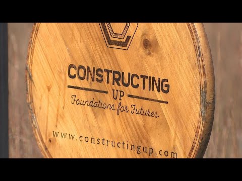 Family claims builder promised them home on land it doesn’t own | WSOC-TV