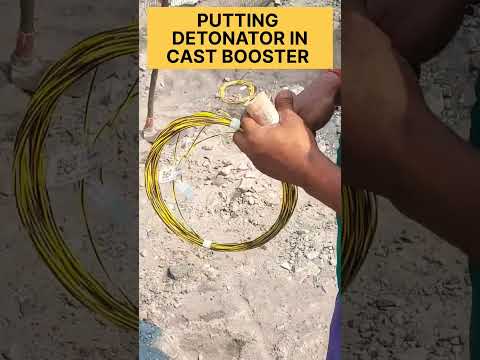 CHARGING OF HOLE || BLASTING || EXPLOSIVE || MINING #coalmines #mining