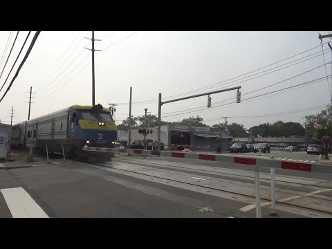 "New Bell" LIRR 423 Double Decker to Patchogue - N Windsor Ave Railroad Crossing - Happy 4th of July
