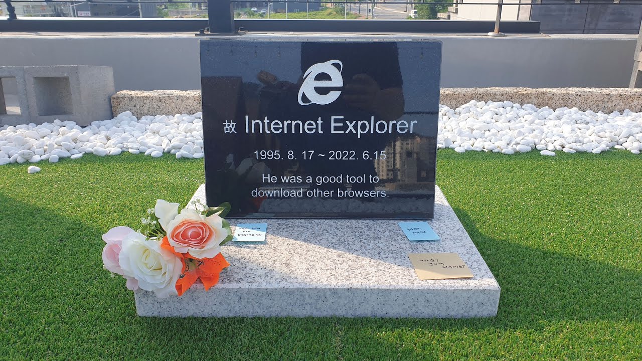 RIP Internet Explorer: Microsoft Kills Off Legacy Browser || RoyTech