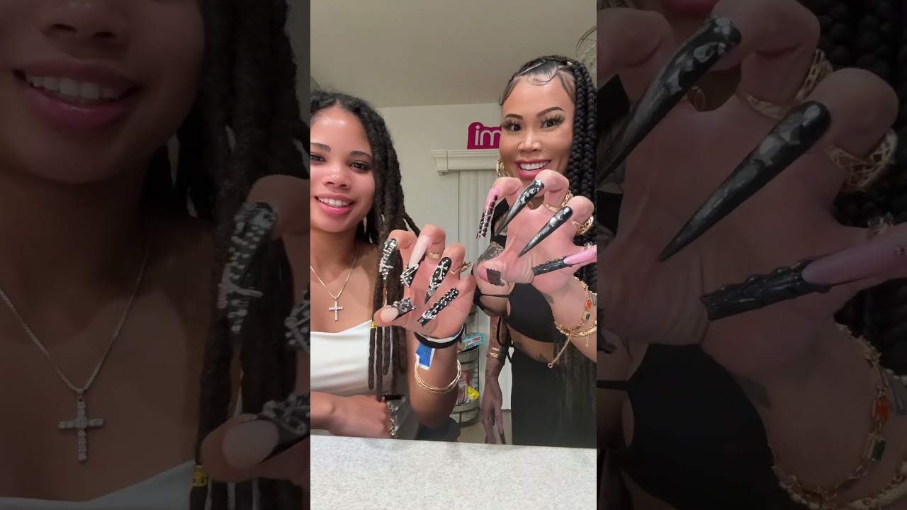 Long nails @JuiceJayy