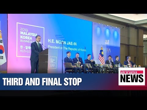 President Moon en route to Cambodia after attending business forum in Malaysia