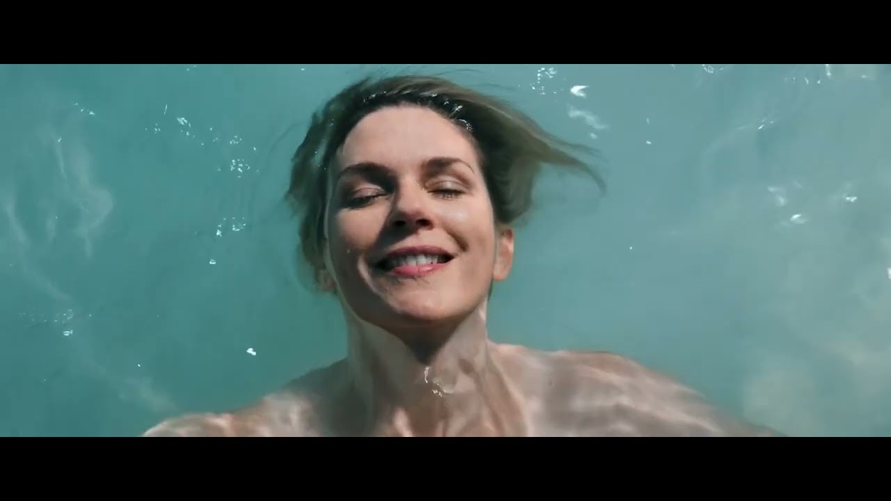 Singing while Skinny Dipping – Pluribus