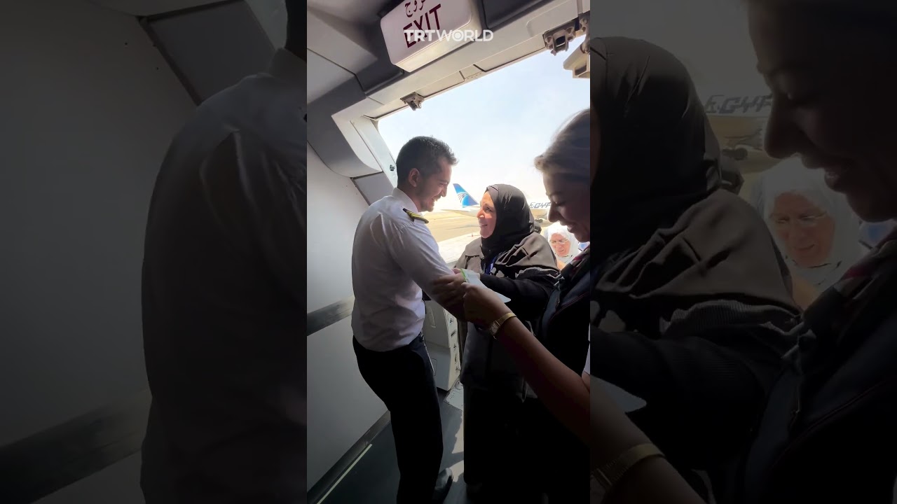Son surprises mother as the pilot of her Hajj flight