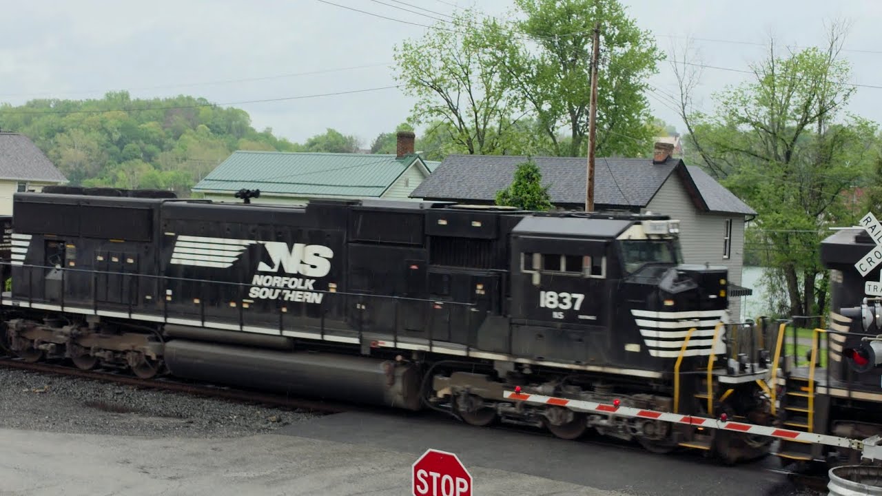 AC44C6M With an Open Front Door, Trailing 2nd an SD70ACC Norfolk Southern Locomotives 