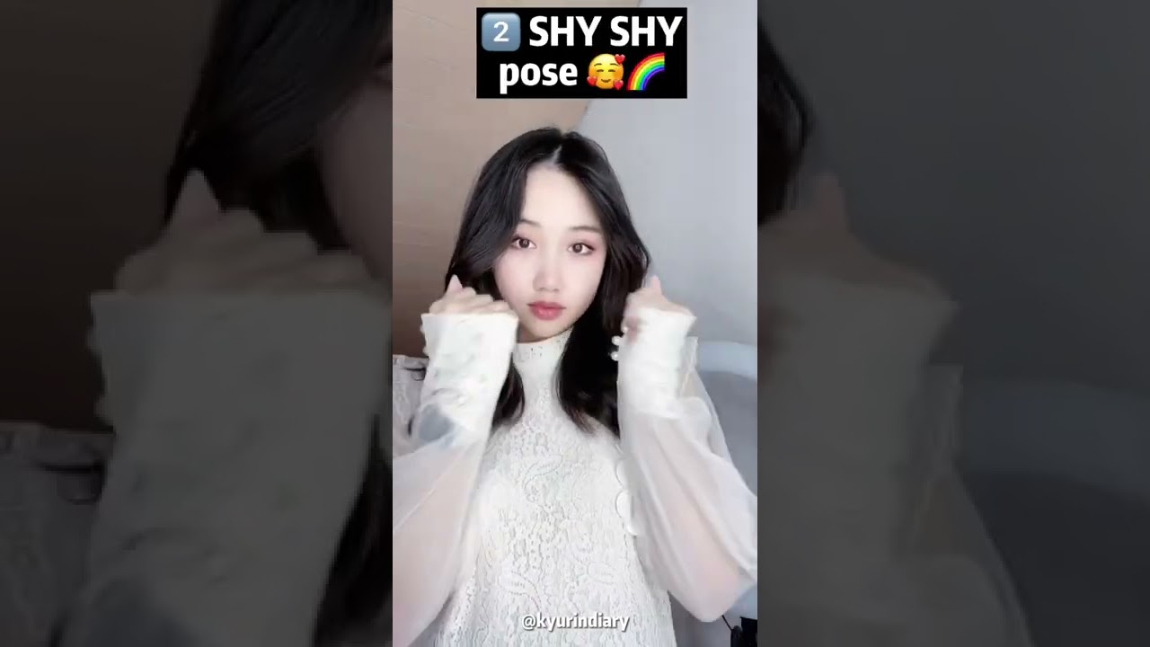 CUTE SELFIE POSE in Korea, Japan, China 🇨🇳🇰🇷🇯🇵 #shorts #kbeauty #koreanbeauty #wonyoung #kpop