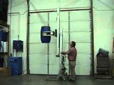 Lift-O-Flex: 19000 Series with Telescopic Mast Demonstration - Squeeze & Turn Drums
