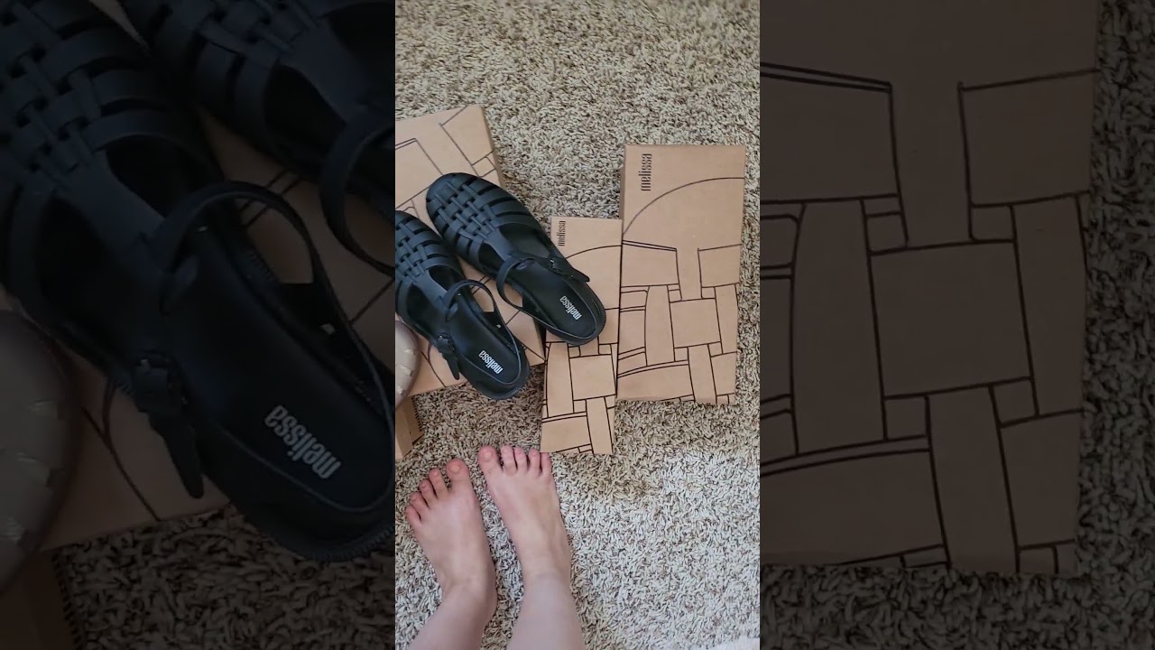 Melissa Shoes! Always a happy giver! #melissashoes #feet :P