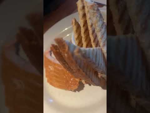 A genuine Atlanta restaurant review! Want excellent food, good service,  aesthetics and atmosphere